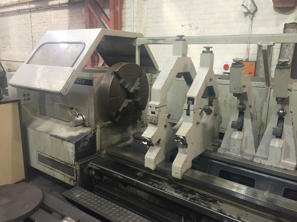 BINNS & BERRY E850 x 4500mm CNC Straight Bed Centre Lathe with Philips ...