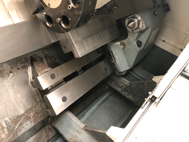 28646 CINCINNATI Hawk TC200 CNC Lathe with GE Fanuc 21i-T Control. Year ...