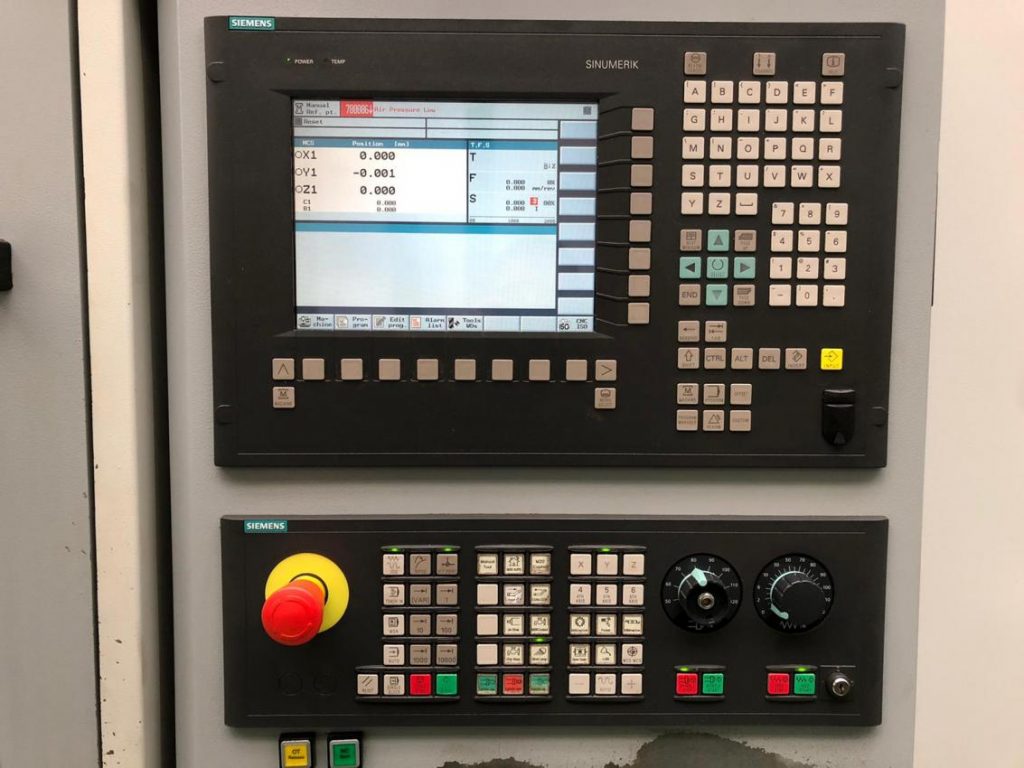 XYZ 1010 Vertical Machining Centre with Siemens Sinumerik 810D Control ...