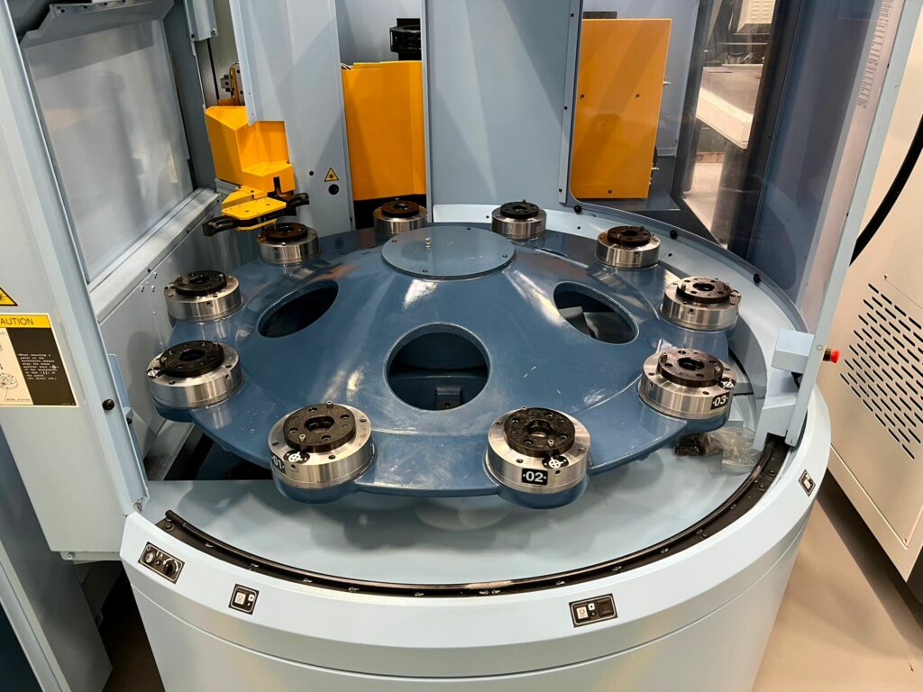 MATSUURA MX-330 10 Pallet 5 Axis Vertical Machining Centre with ...