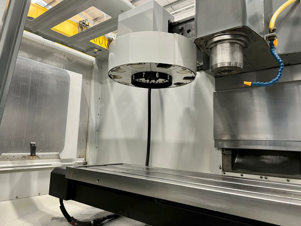 HAAS TM3P Vertical Machining Centre with Haas Control. Year 2012 - GM ...