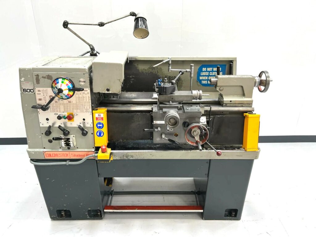 COLCHESTER Student 1800 x 635mm Straight Bed Centre Lathe - GM Machinery